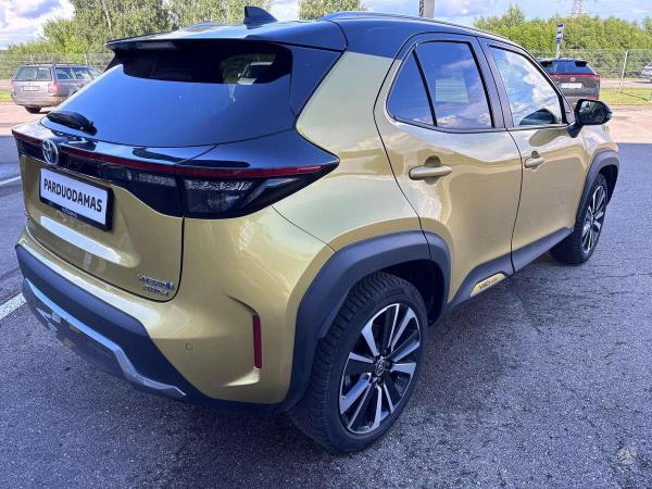 Желтый Тойота Yaris Cross 2022 в Паневежис, объемом двигателя 1.49 л и пробегом 111 тыс. км за 22999 €, фото 7 на AUTOMOTO.COM.LV