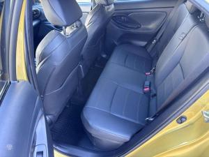 Yellow Toyota Yaris Cross 2022 in Panevezys, with an engine capacity of 1.49 L and mileage of 111 thousand km for 22999 €, photo 13 on AUTOMOTO.COM.LV