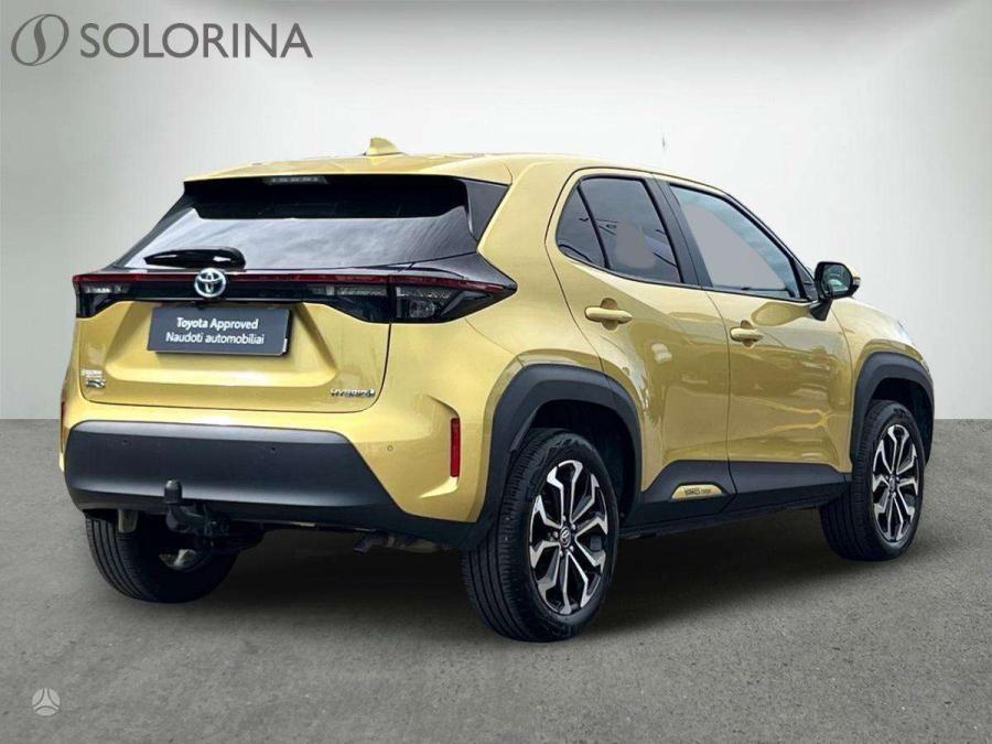 Dzeltens Toyota Yaris Cross 2022 Klaipėda, ar dzinēja tilpumu 1.49 L un nobraukumu 30 tūkst. km par 22900 €, foto 3 vietnē AUTOMOTO.COM.LV