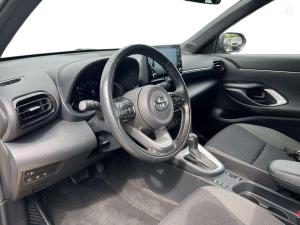 Dzeltens Toyota Yaris Cross 2022 Klaipėda, ar dzinēja tilpumu 1.49 L un nobraukumu 30 tūkst. km par 22900 €, foto 12 vietnē AUTOMOTO.COM.LV