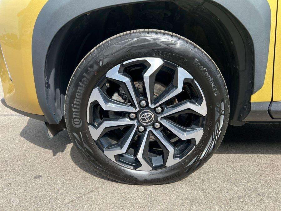 Dzeltens Toyota Yaris Cross 2022 Klaipėda, ar dzinēja tilpumu 1.49 L un nobraukumu 30 tūkst. km par 22900 €, foto 16 vietnē AUTOMOTO.COM.LV