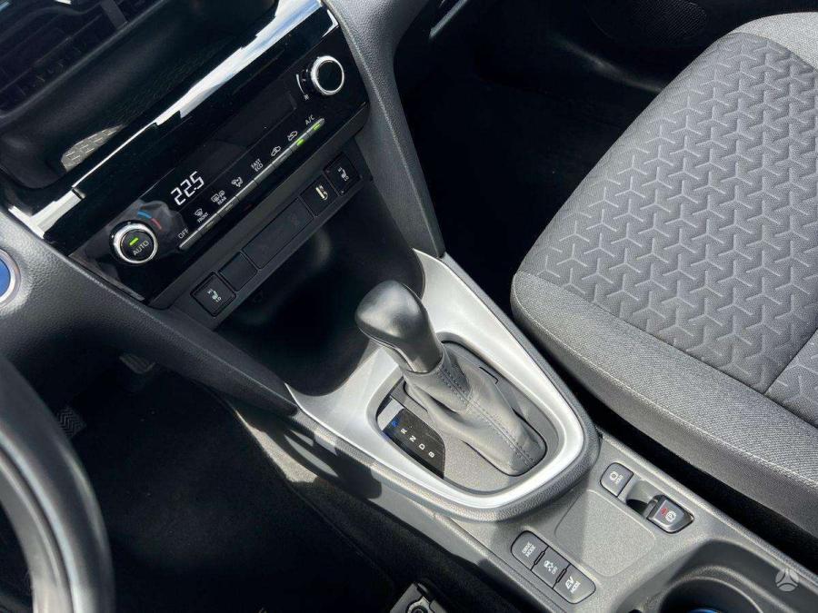 Dzeltens Toyota Yaris Cross 2022 Klaipėda, ar dzinēja tilpumu 1.49 L un nobraukumu 30 tūkst. km par 22900 €, foto 21 vietnē AUTOMOTO.COM.LV