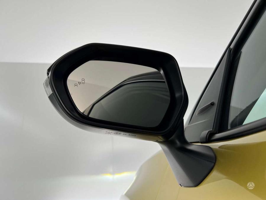 Желтый Тойота Yaris Cross 2022 в Вильнюс, объемом двигателя 1.49 л и пробегом 50 тыс. км за 24900 €, фото 27 на AUTOMOTO.COM.LV