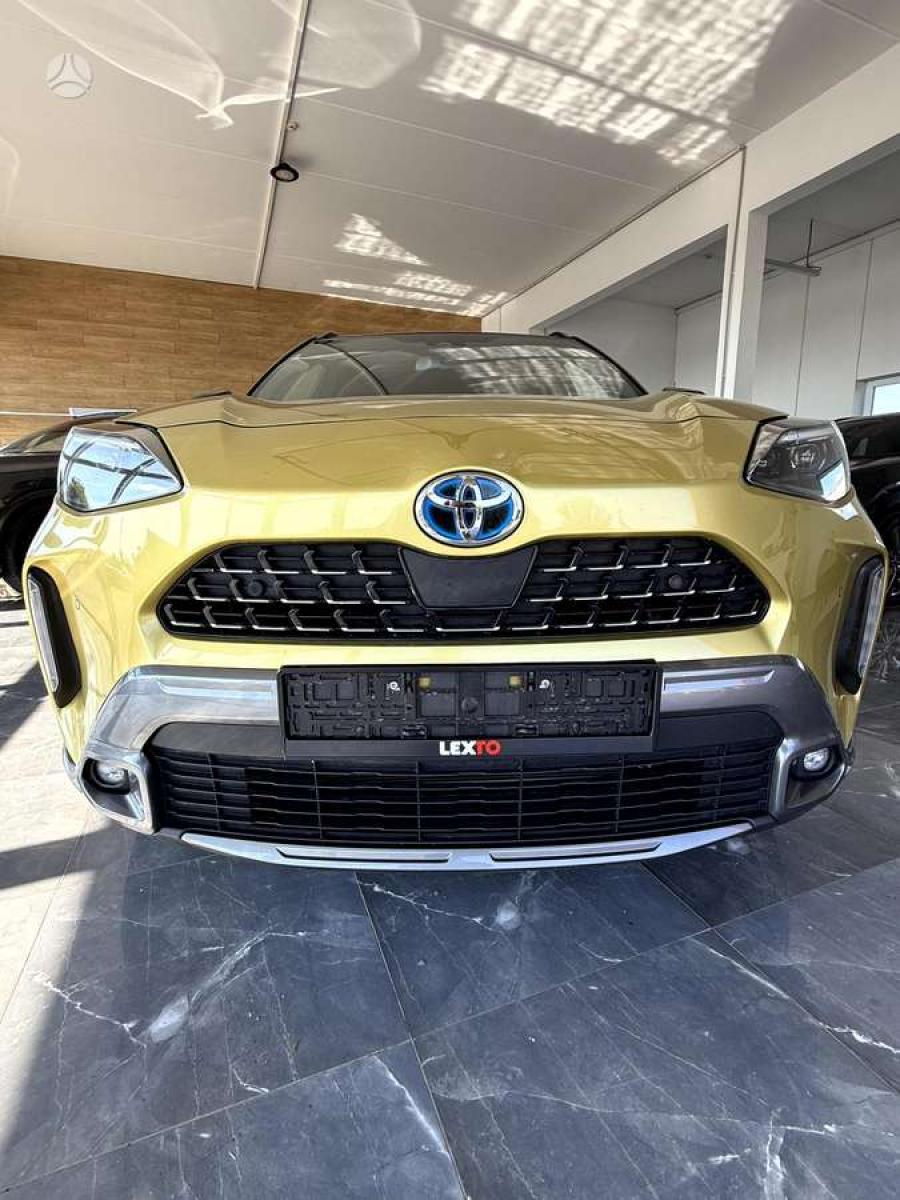 Желтый Тойота Yaris Cross 2023 в Паневежис, объемом двигателя 1.50 л и пробегом 86 тыс. км за 21900 €, фото 6 на AUTOMOTO.COM.LV