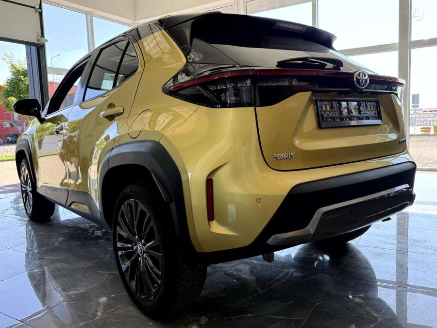 Желтый Тойота Yaris Cross 2023 в Паневежис, объемом двигателя 1.50 л и пробегом 86 тыс. км за 21900 €, фото 14 на AUTOMOTO.COM.LV