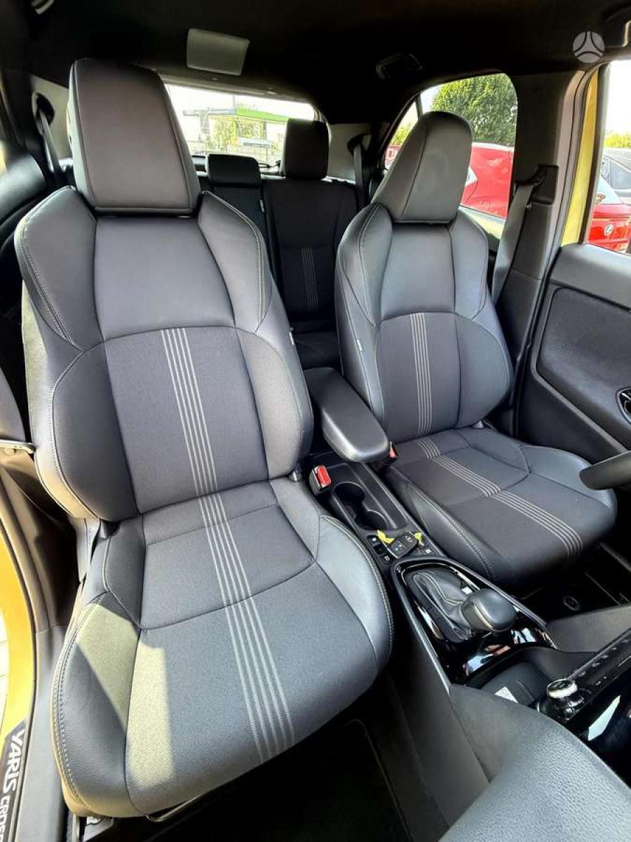 Желтый Тойота Yaris Cross 2023 в Паневежис, объемом двигателя 1.50 л и пробегом 86 тыс. км за 21900 €, фото 23 на AUTOMOTO.COM.LV