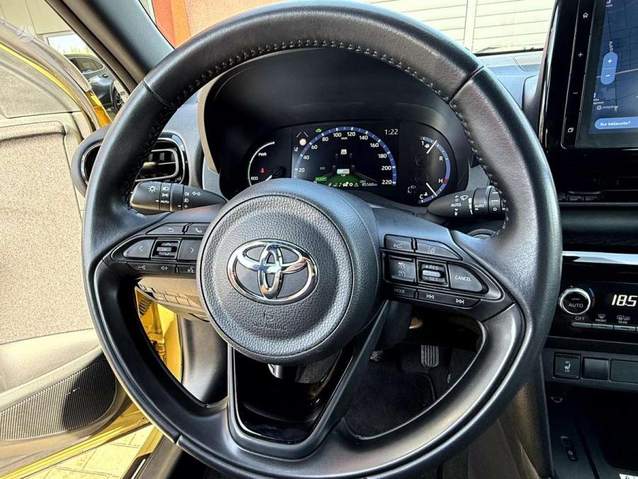 Желтый Тойота Yaris Cross 2023 в Паневежис, объемом двигателя 1.50 л и пробегом 86 тыс. км за 21900 €, фото 24 на AUTOMOTO.COM.LV
