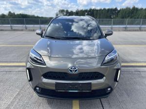 Желтый Тойота Yaris Cross 2023 в Вильнюс, объемом двигателя 1.49 л и пробегом 81 тыс. км за 18999 €, фото 3 на AUTOMOTO.COM.LV