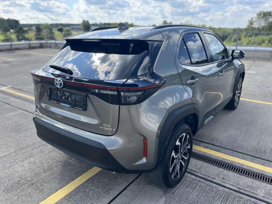 Желтый Тойота Yaris Cross 2023 в Вильнюс, объемом двигателя 1.49 л и пробегом 81 тыс. км за 18999 €, фото 8 на AUTOMOTO.COM.LV