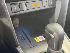 Желтый Тойота Yaris Cross 2024 в Шяуляй, объемом двигателя 1.49 л и пробегом 16 тыс. км за 24900 €, фото 21 на AUTOMOTO.COM.LV