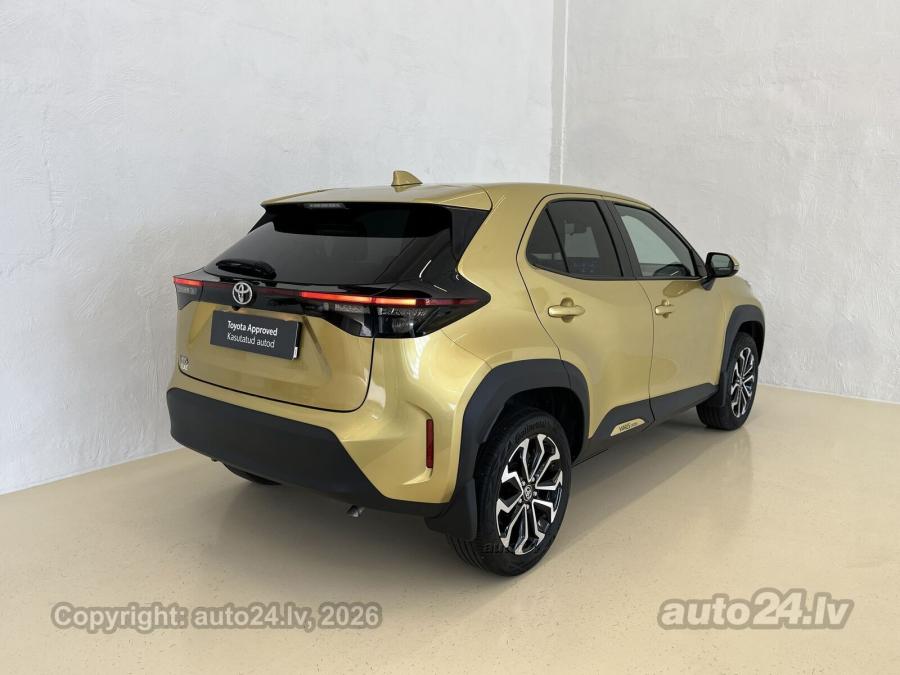 Желтый Тойота Yaris Cross 2021 в Раквере, объемом двигателя 1.49 л и пробегом 46 тыс. км за 20490 €, фото 3 на AUTOMOTO.COM.LV
