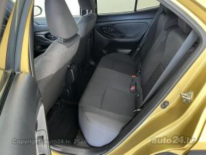 Желтый Тойота Yaris Cross 2021 в Раквере, объемом двигателя 1.49 л и пробегом 46 тыс. км за 20490 €, фото 9 на AUTOMOTO.COM.LV