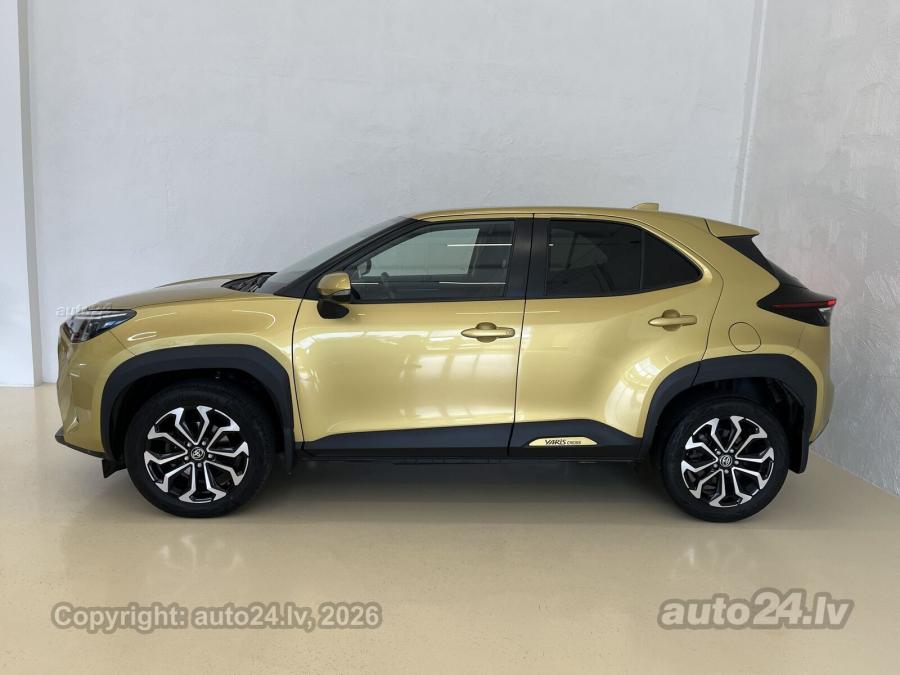 Желтый Тойота Yaris Cross 2021 в Раквере, объемом двигателя 1.49 л и пробегом 46 тыс. км за 20490 €, фото 16 на AUTOMOTO.COM.LV