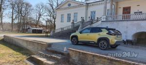 Yellow Toyota Yaris Cross 2022 in Keila, with an engine capacity of 1.50 L and mileage of 72 thousand km for 20000 €, photo 2 on AUTOMOTO.COM.LV