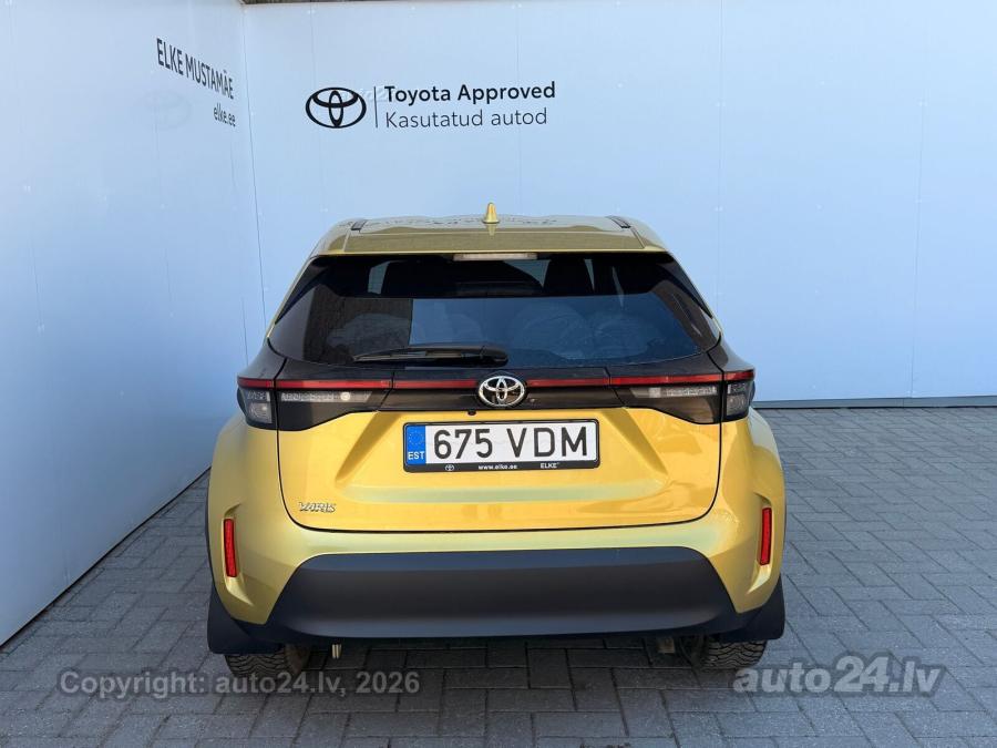 Желтый Тойота Yaris Cross 2022 в Таллин, объемом двигателя 1.49 л и пробегом 91 тыс. км за 19495 €, фото 5 на AUTOMOTO.COM.LV