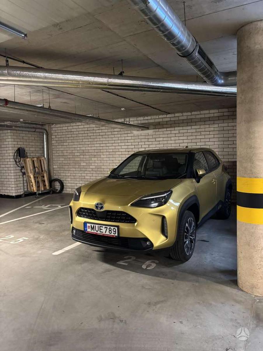 Желтый Тойота Yaris Cross 2023 в Вильнюс, объемом двигателя 1.49 л и пробегом 50 тыс. км за 23900 €, фото 17 на AUTOMOTO.COM.LV