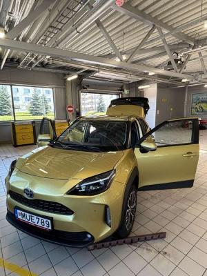 Желтый Тойота Yaris Cross 2023 в Вильнюс, объемом двигателя 1.49 л и пробегом 50 тыс. км за 23900 €, фото 19 на AUTOMOTO.COM.LV