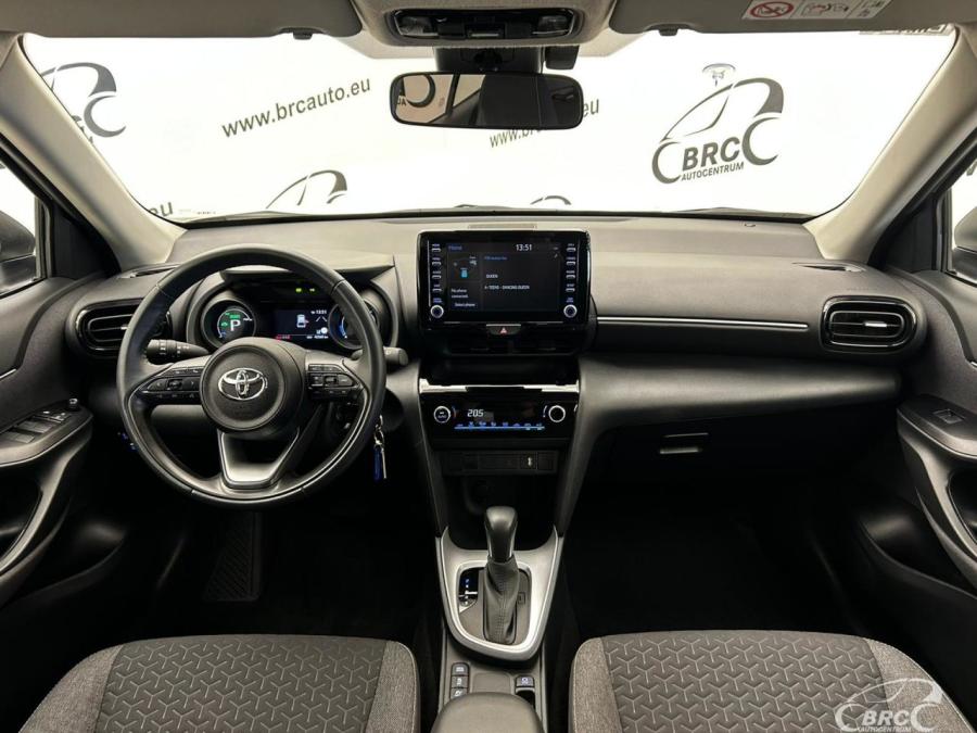 Toyota Yaris 2023 Viļņa, ar dzinēja tilpumu 1.49 L un nobraukumu 43 tūkst. km par 18500 €, foto 3 vietnē AUTOMOTO.COM.LV