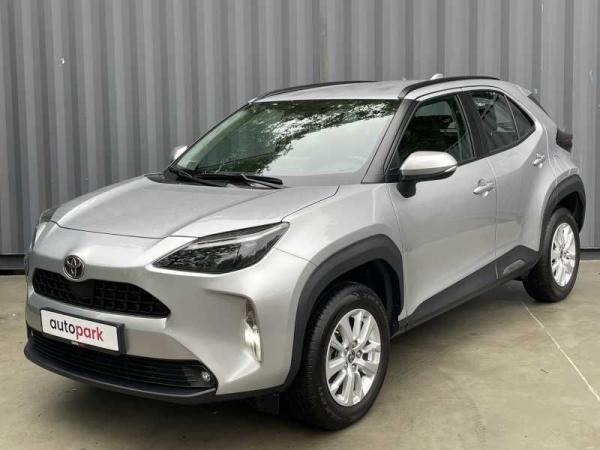 Toyota Yaris 2024 Viļņa, ar dzinēja tilpumu 1.49 L un nobraukumu 38 tūkst. km par 20700 €, foto  vietnē AUTOMOTO.COM.LV