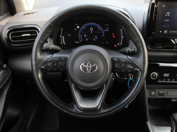 Toyota Yaris 2024 Viļņa, ar dzinēja tilpumu 1.50 L un nobraukumu 52 tūkst. km par 22500 €, foto 5 vietnē AUTOMOTO.COM.LV
