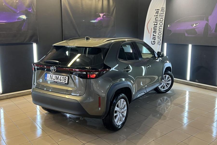Toyota Yaris 2025 in Vilnius, with an engine capacity of 1.50 L and mileage of 12 thousand km for 22500 €, photo 3 on AUTOMOTO.COM.LV