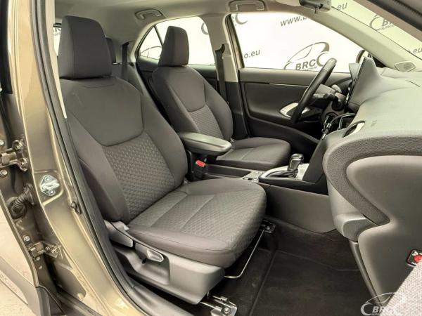 Toyota Yaris 2025 Viļņa, ar dzinēja tilpumu 1.49 L un nobraukumu 53 tūkst. km par 20900 €, foto 5 vietnē AUTOMOTO.COM.LV