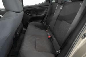 Green Toyota Yaris 2024 in Vilnius, with an engine capacity of 1.50 L and mileage of 93 thousand km for 16950 €, photo 19 on AUTOMOTO.COM.LV
