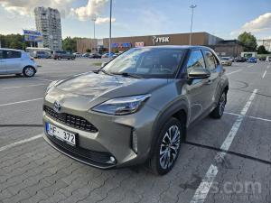 Зеленый Тойота Ярис 2022 в Рига, объемом двигателя 1.50 л и пробегом 46 тыс. км за 22500 €, фото  на AUTOMOTO.COM.LV
