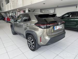 Zaļš Toyota Yaris 2022 Rīga, ar dzinēja tilpumu 1.50 L un nobraukumu 48 tūkst. km par 18900 €, foto 5 vietnē AUTOMOTO.COM.LV