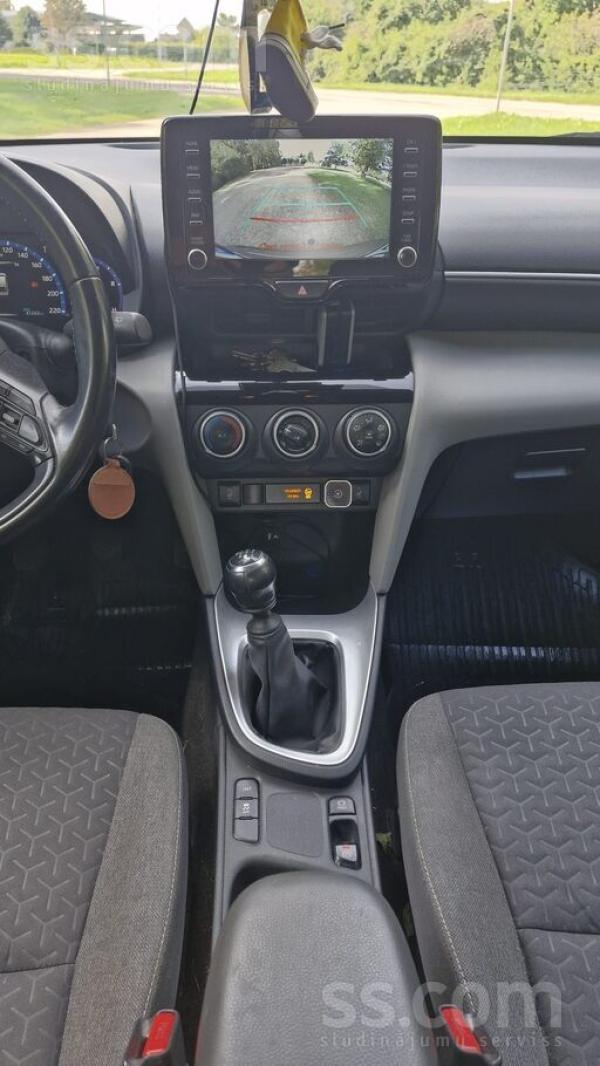 Zaļš Toyota Yaris 2022 Talsi, ar dzinēja tilpumu 1.50 L un nobraukumu 48 tūkst. km par 16800 €, foto 8 vietnē AUTOMOTO.COM.LV