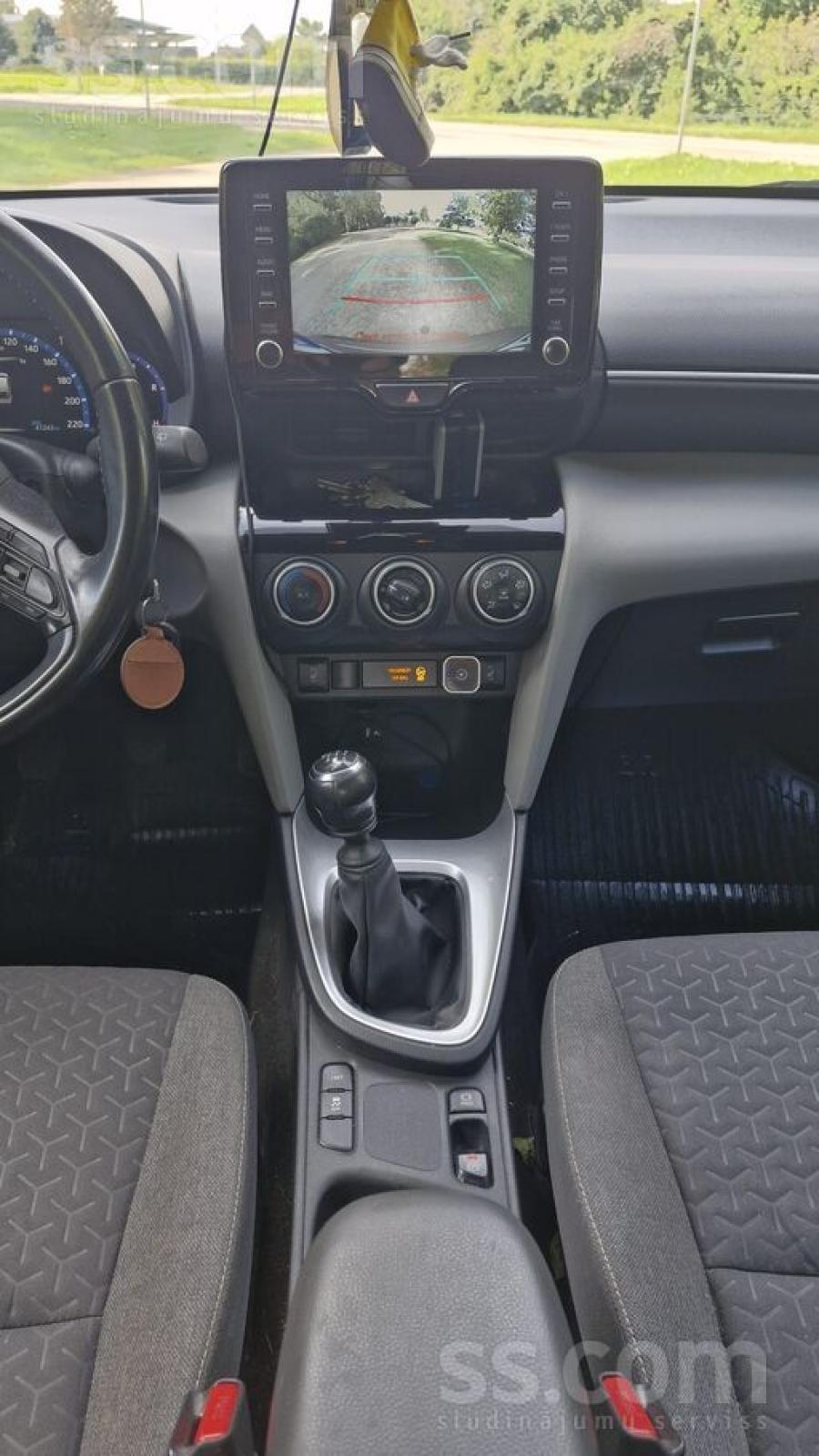 Zaļš Toyota Yaris 2022 Talsi, ar dzinēja tilpumu 1.50 L un nobraukumu 48 tūkst. km par 16800 €, foto 8 vietnē AUTOMOTO.COM.LV