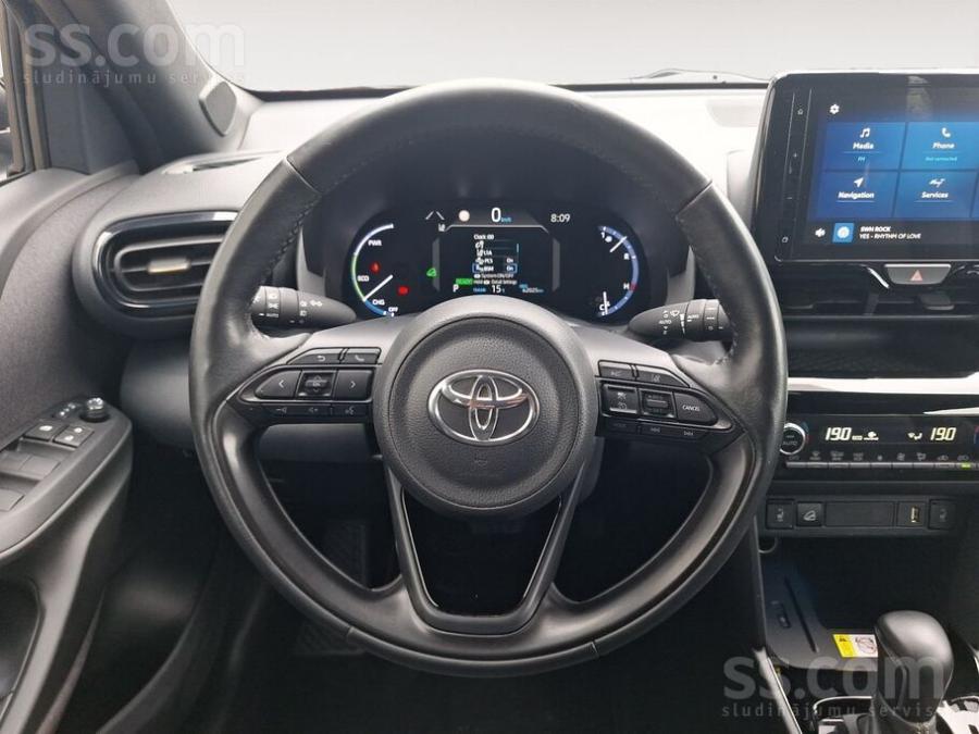 Zaļš Toyota Yaris 2023 Rīga, ar dzinēja tilpumu 1.50 L un nobraukumu 62 tūkst. km par 23000 €, foto 16 vietnē AUTOMOTO.COM.LV
