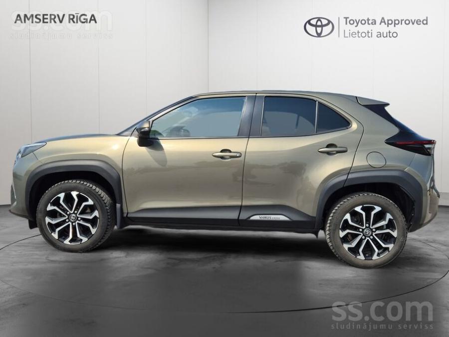 Zaļš Toyota Yaris 2023 Rīga, ar dzinēja tilpumu 1.50 L un nobraukumu 68 tūkst. km par 20400 €, foto 4 vietnē AUTOMOTO.COM.LV