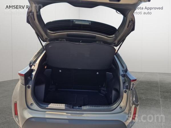 Zaļš Toyota Yaris 2023 Rīga, ar dzinēja tilpumu 1.50 L un nobraukumu 68 tūkst. km par 20400 €, foto 10 vietnē AUTOMOTO.COM.LV