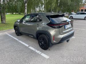 Zaļš Toyota Yaris 2023 Rīga, ar dzinēja tilpumu 1.50 L un nobraukumu 117 tūkst. km par 17990 €, foto 5 vietnē AUTOMOTO.COM.LV