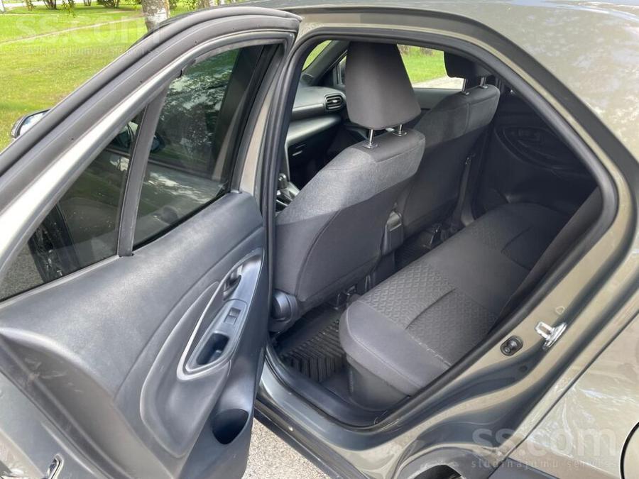 Zaļš Toyota Yaris 2023 Rīga, ar dzinēja tilpumu 1.50 L un nobraukumu 117 tūkst. km par 17990 €, foto 11 vietnē AUTOMOTO.COM.LV