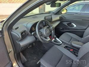 Zaļš Toyota Yaris 2024 Rīga, ar dzinēja tilpumu 1.50 L un nobraukumu 34 tūkst. km par 24000 €, foto 3 vietnē AUTOMOTO.COM.LV