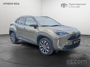 Zaļš Toyota Yaris 2025 Rīga, ar dzinēja tilpumu 1.50 L un nobraukumu 30 tūkst. km par 23500 €, foto 4 vietnē AUTOMOTO.COM.LV