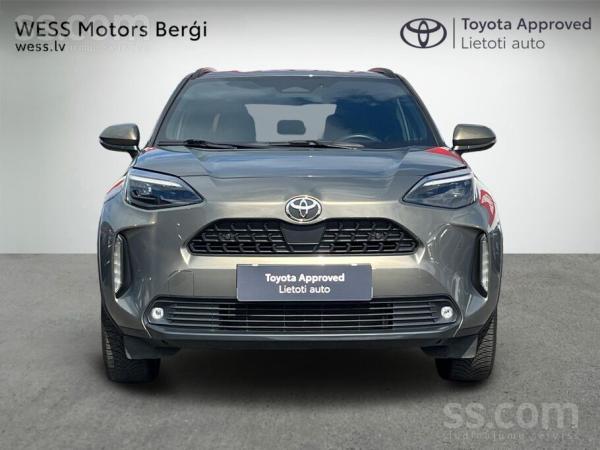 Zaļš Toyota Yaris 2025 Rīga, ar dzinēja tilpumu 1.50 L un nobraukumu 30 tūkst. km par 24990 €, foto 5 vietnē AUTOMOTO.COM.LV
