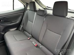 Green Toyota Yaris 2025 in Riga, with an engine capacity of 1.50 L and mileage of 37 thousand km for 23990 €, photo 20 on AUTOMOTO.COM.LV