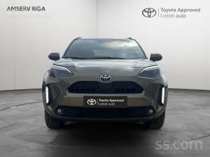Zaļš Toyota Yaris 2025 Rīga, ar dzinēja tilpumu 1.50 L un nobraukumu 31 tūkst. km par 23500 €, foto 6 vietnē AUTOMOTO.COM.LV