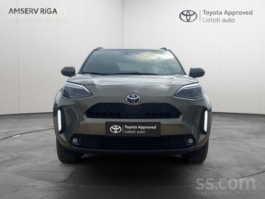 Zaļš Toyota Yaris 2025 Rīga, ar dzinēja tilpumu 1.50 L un nobraukumu 31 tūkst. km par 23500 €, foto 6 vietnē AUTOMOTO.COM.LV