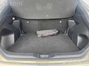 Zaļš Toyota Yaris 2025 Rīga, ar dzinēja tilpumu 1.50 L un nobraukumu 31 tūkst. km par 23500 €, foto 11 vietnē AUTOMOTO.COM.LV