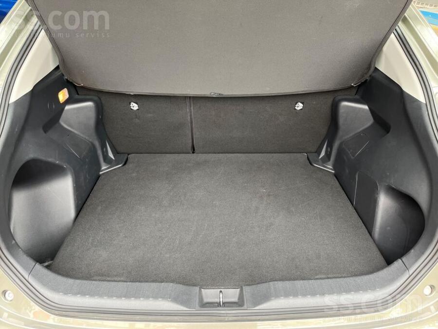 Zaļš Toyota Yaris 2025 Rīga, ar dzinēja tilpumu 1.50 L un nobraukumu 43 tūkst. km par 22490 €, foto 11 vietnē AUTOMOTO.COM.LV