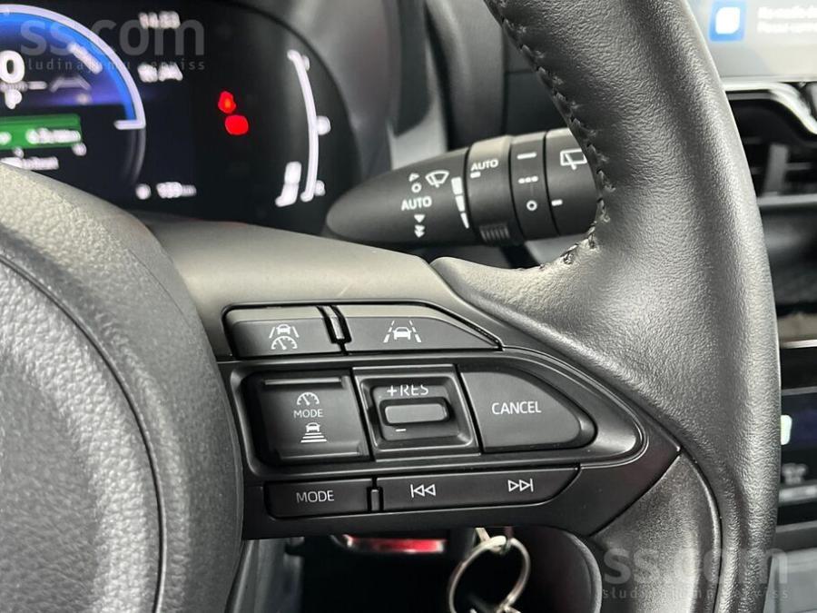 Zaļš Toyota Yaris 2025 Rīga, ar dzinēja tilpumu 1.50 L un nobraukumu 43 tūkst. km par 22490 €, foto 18 vietnē AUTOMOTO.COM.LV