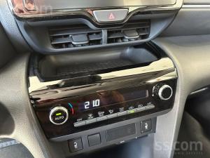 Zaļš Toyota Yaris 2026 Jēkabpils, ar dzinēja tilpumu 1.50 L un nobraukumu 0 tūkst. km par 23700 €, foto 23 vietnē AUTOMOTO.COM.LV