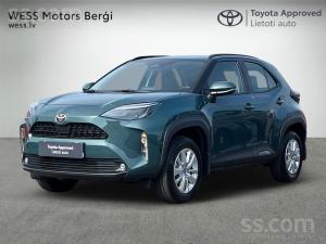 Green Toyota Yaris 2026 in Riga, with an engine capacity of 1.50 L and mileage of 3 thousand km for 23990 €, photo  on AUTOMOTO.COM.LV