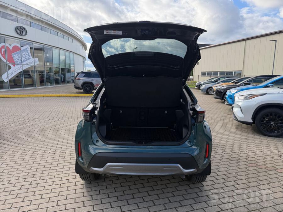 Zaļš Toyota Yaris 2026 Liepāja, ar dzinēja tilpumu 1.50 L un nobraukumu 5 tūkst. km par 30900 €, foto 10 vietnē AUTOMOTO.COM.LV