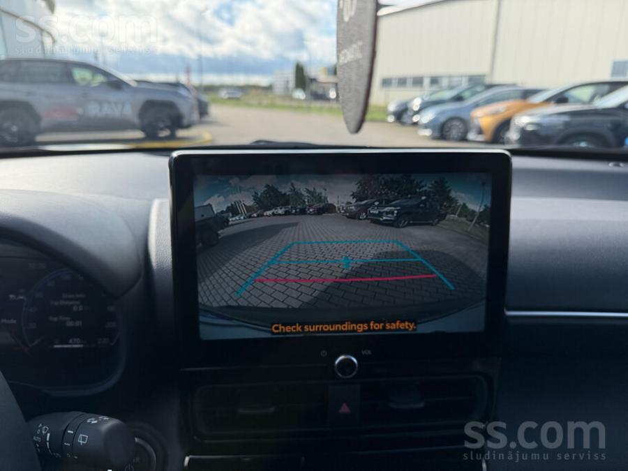Zaļš Toyota Yaris 2026 Liepāja, ar dzinēja tilpumu 1.50 L un nobraukumu 5 tūkst. km par 30900 €, foto 16 vietnē AUTOMOTO.COM.LV