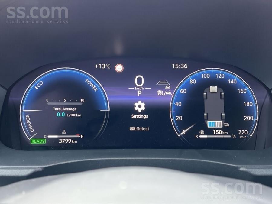 Green Toyota Yaris 2026 in Riga, with an engine capacity of 1.50 L and mileage of 4 thousand km for 29990 €, photo 14 on AUTOMOTO.COM.LV